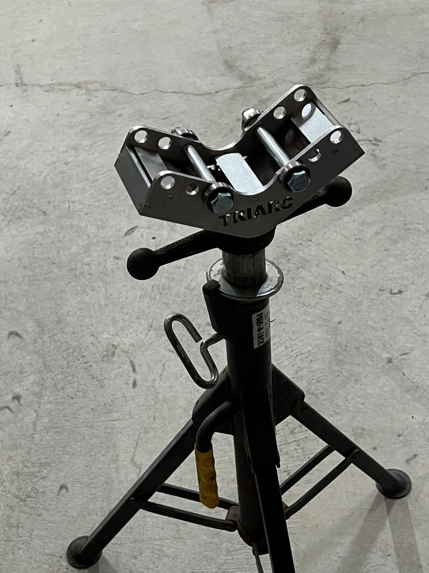 TRIARC JACK STAND ROLLER HEAD